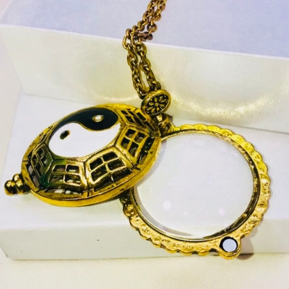 Jewelry | Ying Yang Zen Awesome Magnifying Glass Necklace New | Poshmark